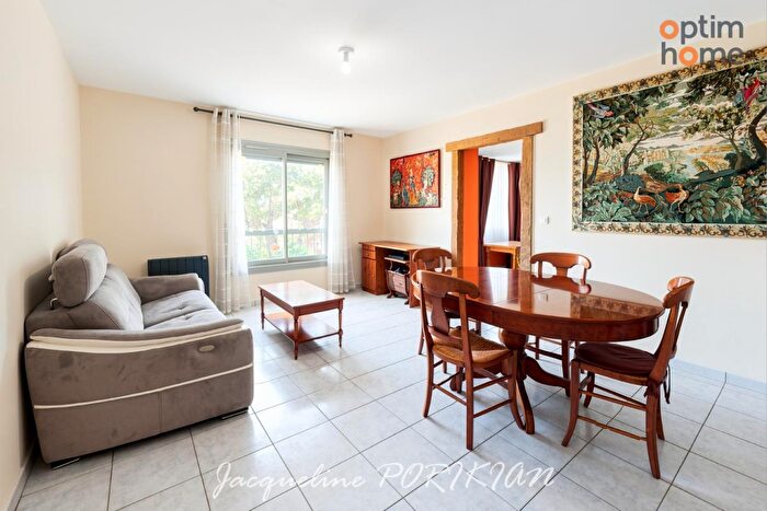 Appartement 3 pièces à vendre - Pertuis