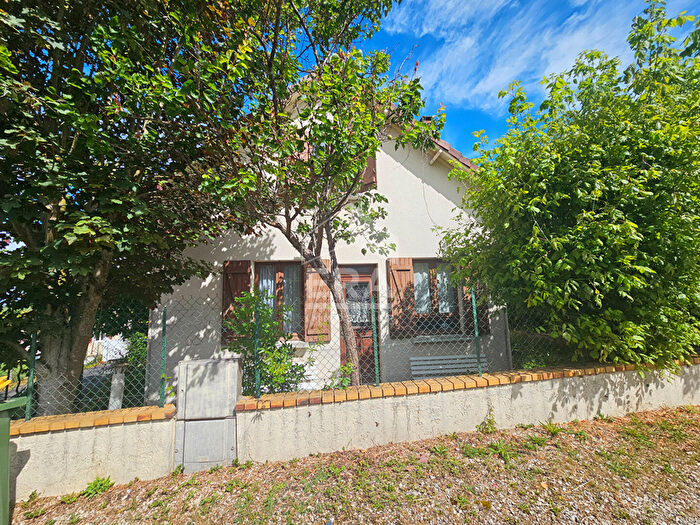 Maison 5 pièces à Maule, à vendre