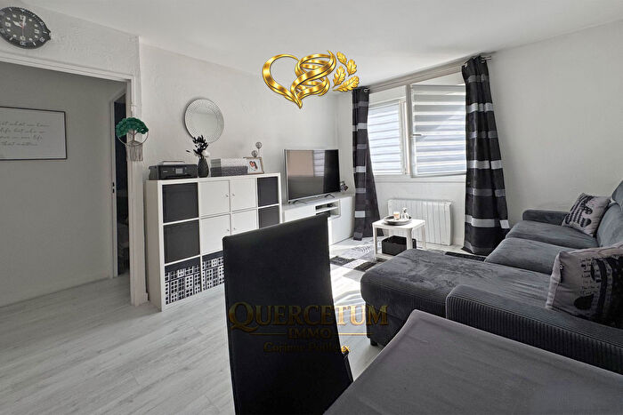 Appartement 2 pièces à vendre - Le Chesnay, Saint-Germain, Nouvelle France