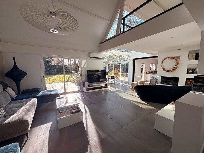 Maison à vendre - Saint-Denis-en-Val - 8 pièces - 6 chambres