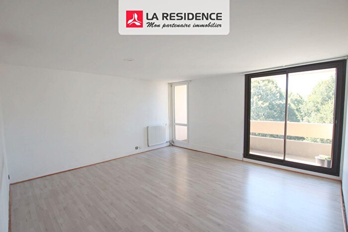 Appartement 4 pièces à Élancourt, Les Nouveaux Horizons, Les Mares, à louer