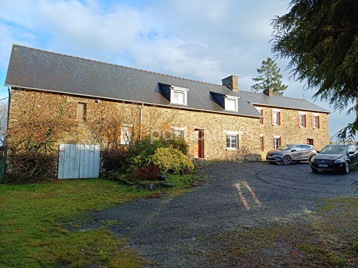 Maison à vendre - Saint-Jean-de-Savigny - 8 pièces - 5 chambres