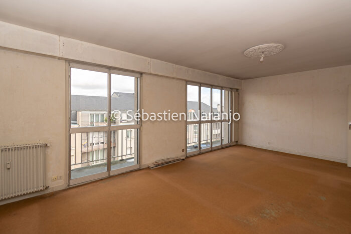 Appartement à vendre - Limoges, Centre-ville, Hôtel de Ville, Emailleurs - 4 pièces - 3 chambres