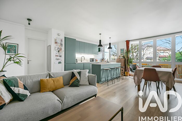 Appartement à vendre - Le Chesnay, Glatigny, Rueil - 3 pièces - 2 chambres