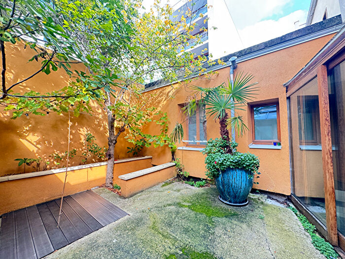 Maison à vendre - Bagnolet, Les Coutures - 5 pièces - 3 chambres