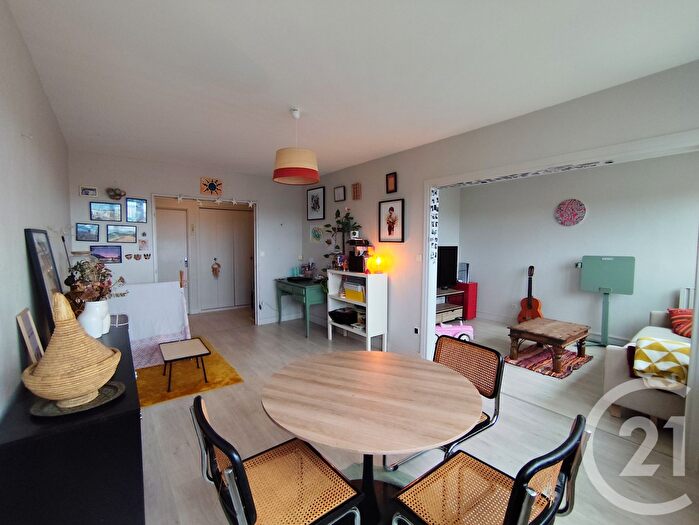 Appartement à vendre - Le Mans, Chasse Royale, Hôpital - 4 pièces - 2 chambres