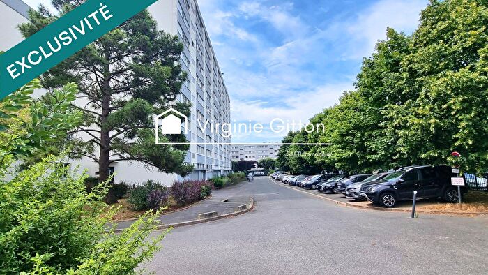 Appartement à vendre - Bonneuil-sur-Marne, République - 5 pièces - 4 chambres