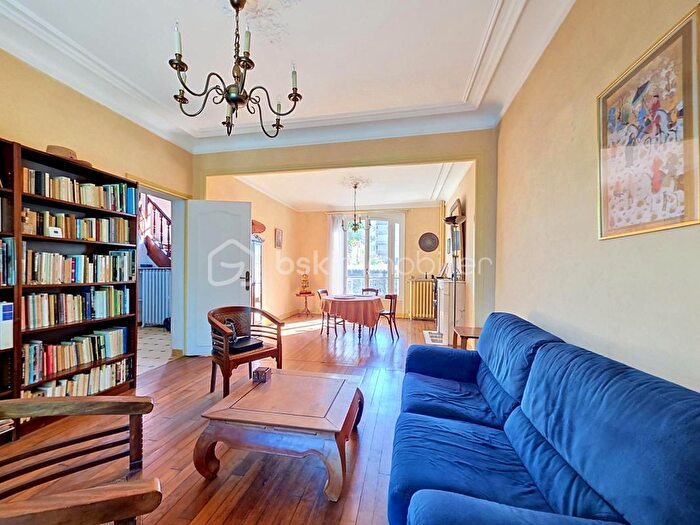 Maison 7 pièces à vendre à Villemomble, Eglise