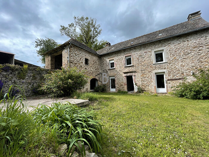 Manhac : Maison 5 pièces à louer