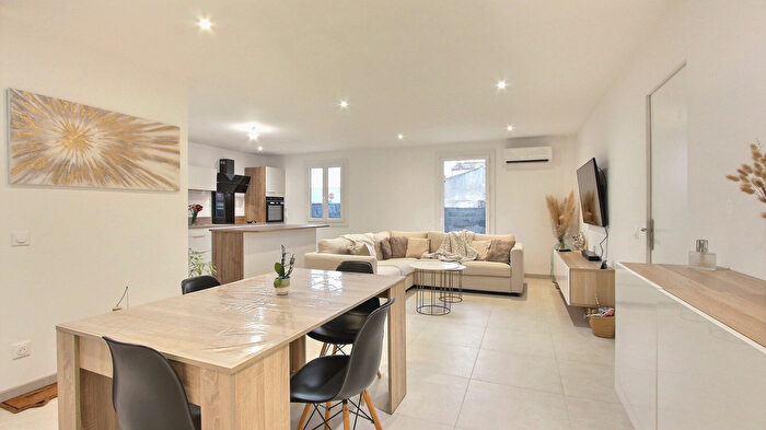 Maison à vendre - Le Luc - 4 pièces - 3 chambres