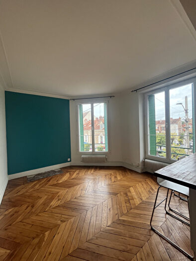 Appartement 3 pièces à Corbeil-Essonnes, Centre-ville, à vendre