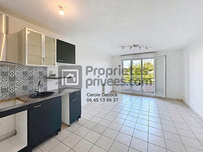 Chelles, Centre-ville, Gare, Abbesses - Appartement 2 pièces à vendre