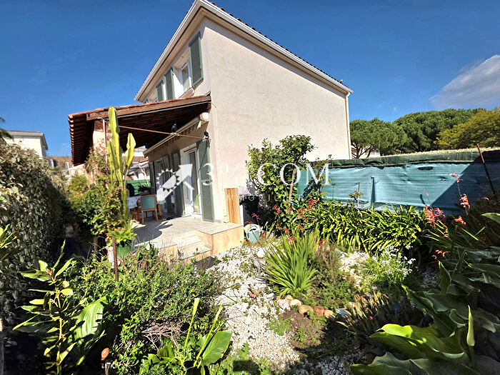 Maison à vendre - Fréjus, Gallieni - 4 pièces - 3 chambres