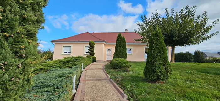 Maison à vendre - Creuzier-le-Vieux - 6 pièces - 4 chambres