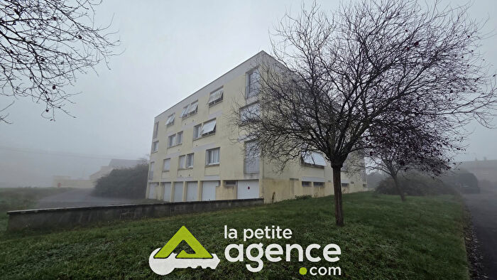 Appartement à vendre - Vierzon, Bourgneuf - 2 pièces - 1 chambre