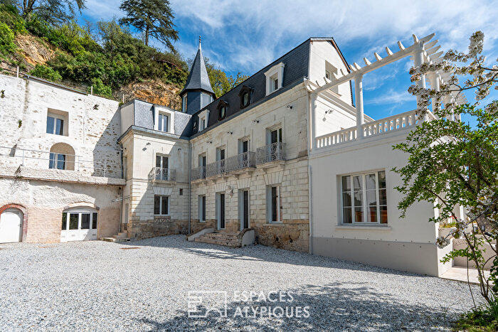 Maison à vendre - Rochecorbon - 8 pièces - 5 chambres