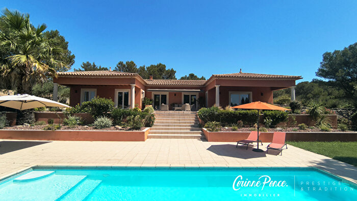 Maison à vendre - Nîmes - 6 pièces - 4 chambres