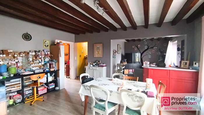 Maison à vendre - Château-Renault - 4 pièces - 3 chambres