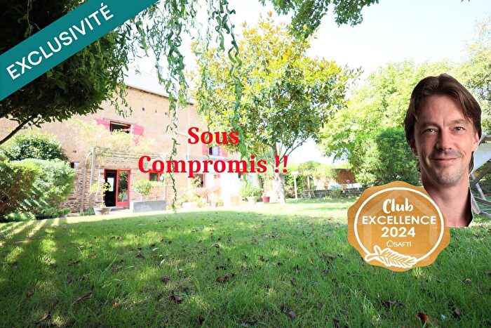 Maison à vendre - Pleugueneuc - 9 pièces - 6 chambres