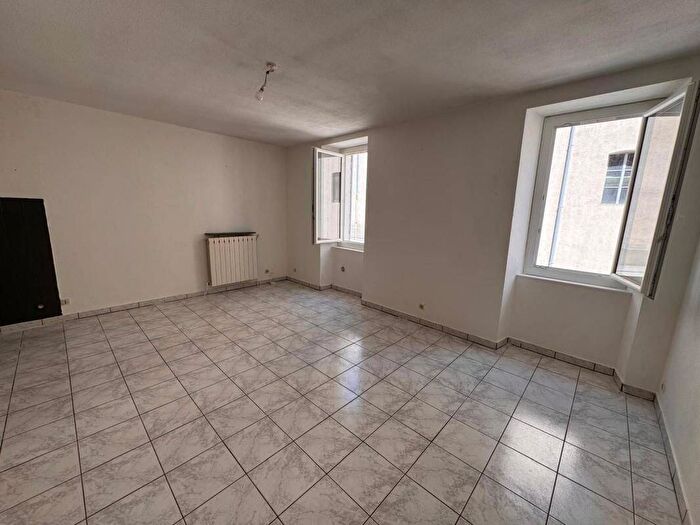 Appartement 2 pièces à louer à Robiac-Rochessadoule
