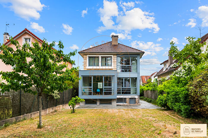 Maison à louer - Le Vésinet, Charmettes, Merlettes - 7 pièces - 4 chambres