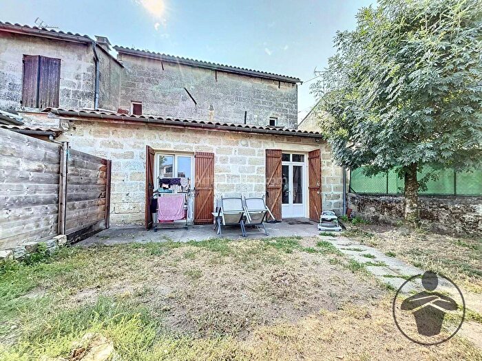Maison 4 pièces à louer - Dronne, Coutras