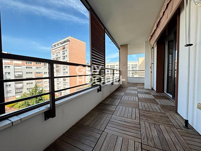 Grenier Point du Jour, Boulogne-Billancourt : Appartement 3 pièces à louer