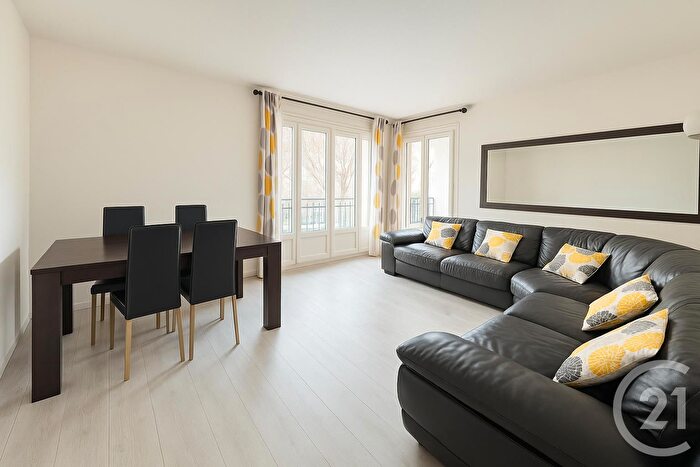 Appartement à vendre - Saint-Denis, Porte de Paris, Stade de France - 3 pièces - 2 chambres