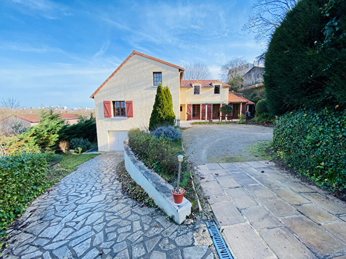 Maison à vendre - Poitiers, Trois Cités - 8 pièces - 6 chambres