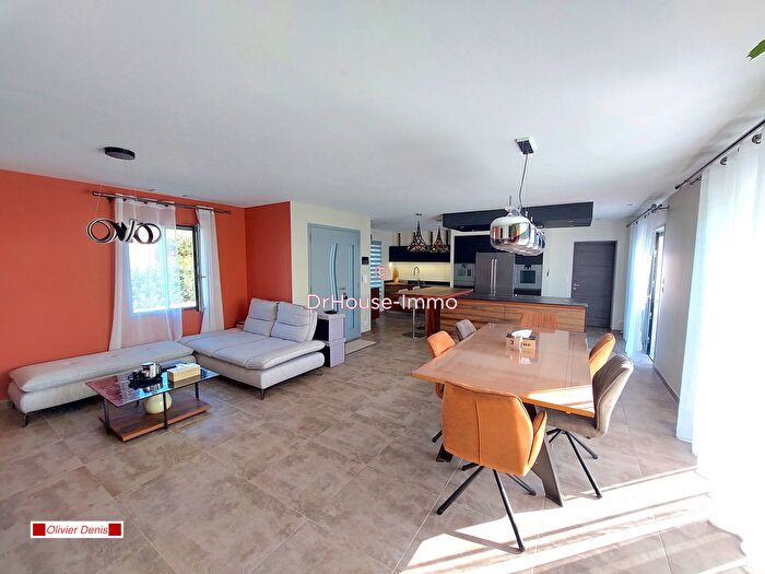 Maison à vendre - Saint-Saturnin-lès-Apt - 5 pièces - 3 chambres