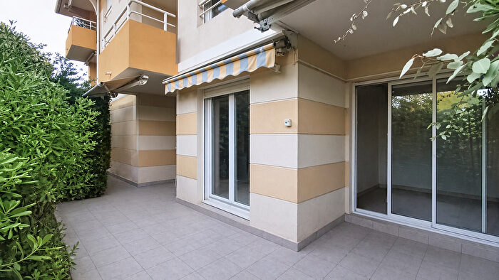 Fréjus, Fréjus Plage : Appartement 2 pièces à vendre