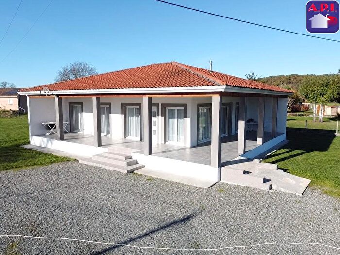 Maison à vendre - Saint-Girons - 4 pièces - 3 chambres