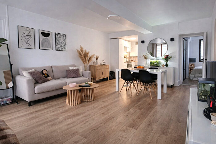 Appartement à vendre - Épernon - 2 pièces - 1 chambre