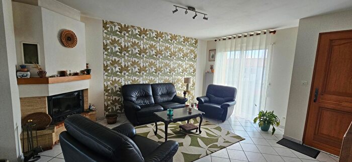 Maison à vendre - La Roche-sur-Yon, Le Bourg sous la Roche - 4 pièces - 3 chambres