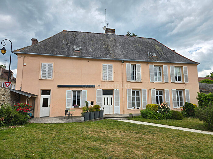 Maison à vendre - Nanteuil-le-Haudouin - 8 pièces - 4 chambres
