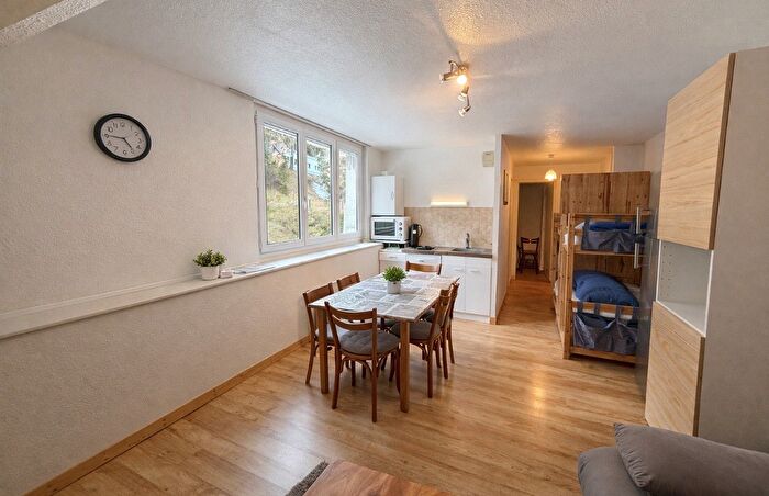 Appartement à vendre - Laveissière - 2 pièces - 1 chambre