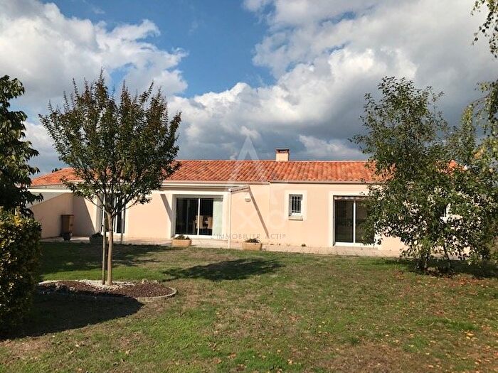 Saint-Vincent-sur-Jard - Maison 4 pièces à vendre
