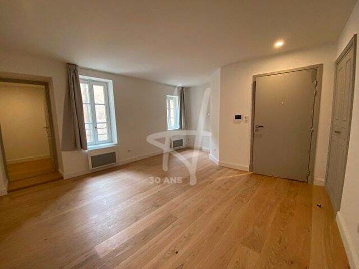 Centre-Ancienne Ville, Metz - Appartement 1 pièce à louer