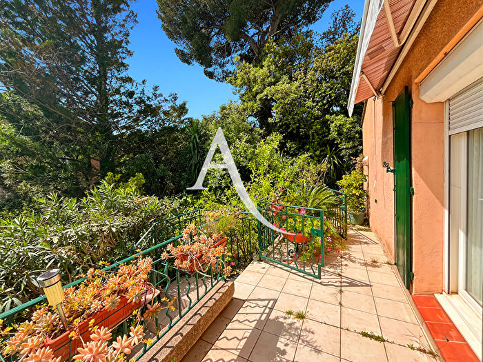 Maison à vendre - Marseille e , Saint-Jérome - 4 pièces - 3 chambres