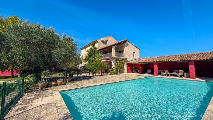 Maison à vendre - Caderousse - 8 pièces - 6 chambres