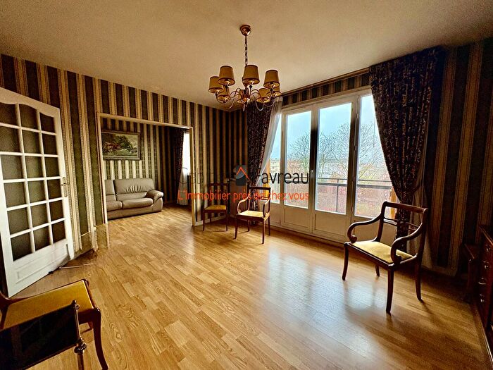 Appartement à vendre - Vitry-sur-Seine, Moulin Vert - 4 pièces - 3 chambres