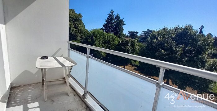 Appartement à vendre - Décines-Charpieu, Berthaudière - 2 pièces - 1 chambre