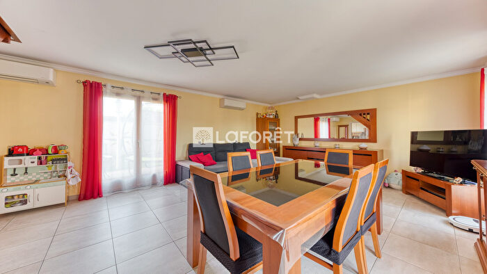 Maison 5 pièces à Roissy-en-Brie, à vendre