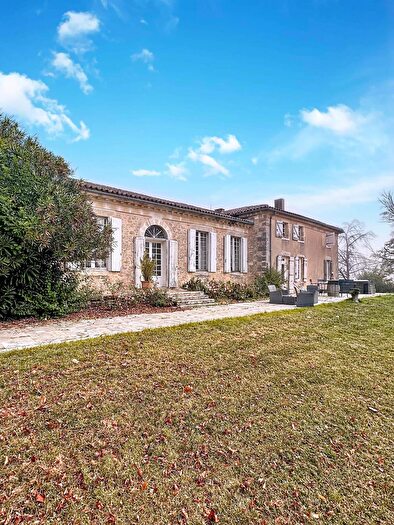 Maison 10 pièces à vendre à Sauveterre-de-Guyenne