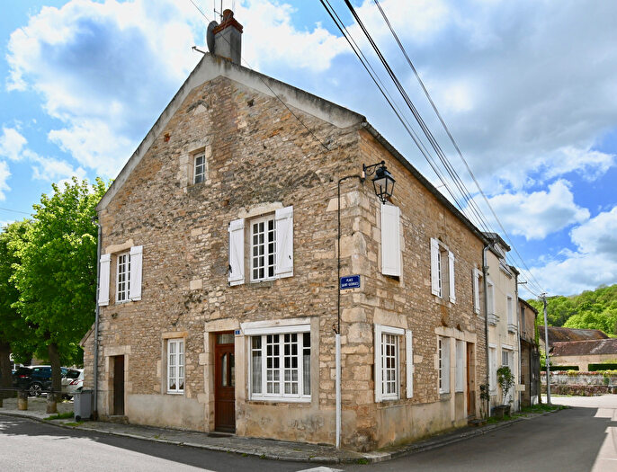 L'Isle-sur-Serein - Maison 5 pièces à vendre