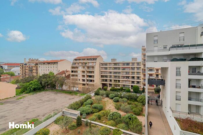 Appartement à vendre - Marseille e  - 2 pièces - 1 chambre