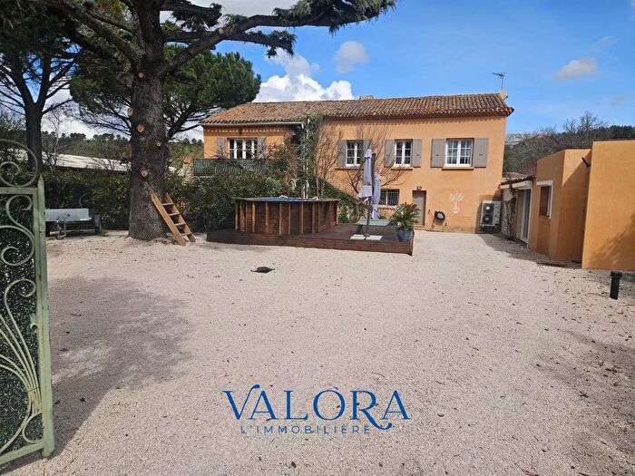 Maison à vendre - Fuveau - 5 pièces - 4 chambres