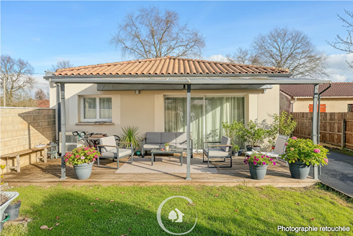 Maison à vendre - Margaux - 4 pièces - 3 chambres