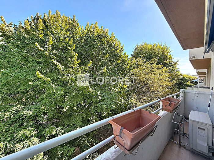 Appartement 3 pièces à vendre à Marseille 8ème, Saint-Giniez