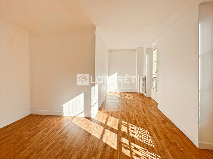 Appartement à vendre - Paris e , Clichy, Trinité - 3 pièces - 2 chambres